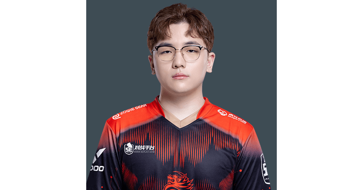 2025年Moseyuh的CS2设置、十字准星、灵敏度和配置：启动选项、视频、鼠标和硬件