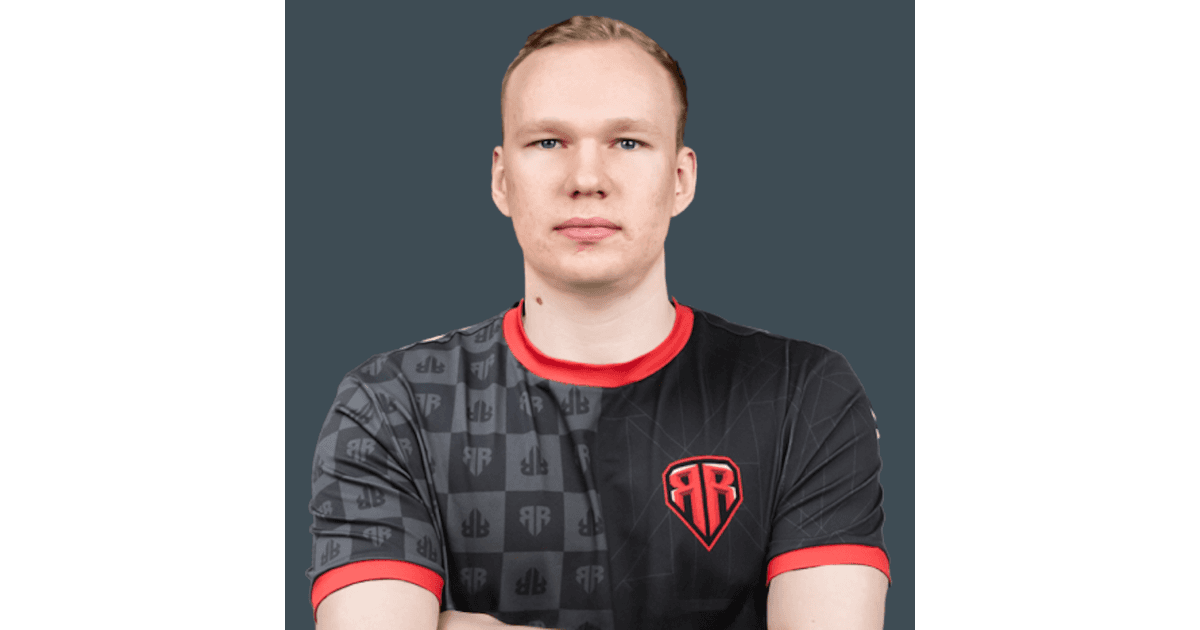 fozil from RUBY: Stats, History, Earnings and Achievements