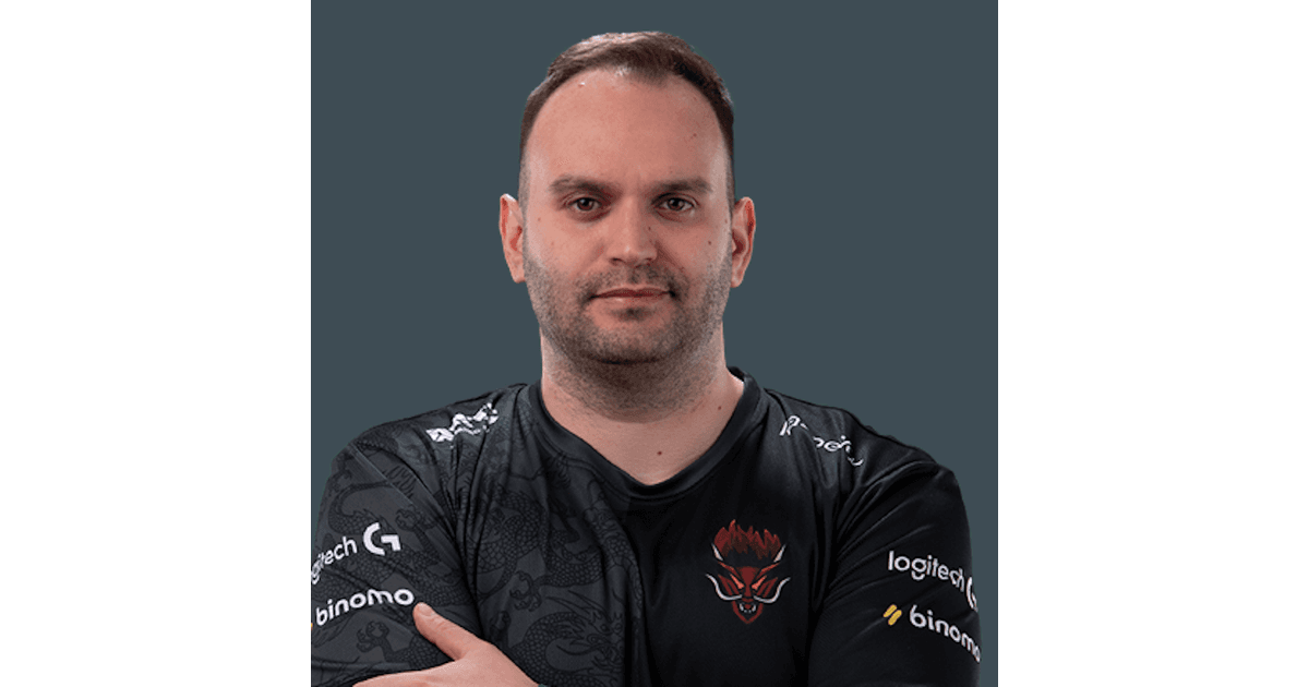 TuGuX Stats History Earnings And Achievements