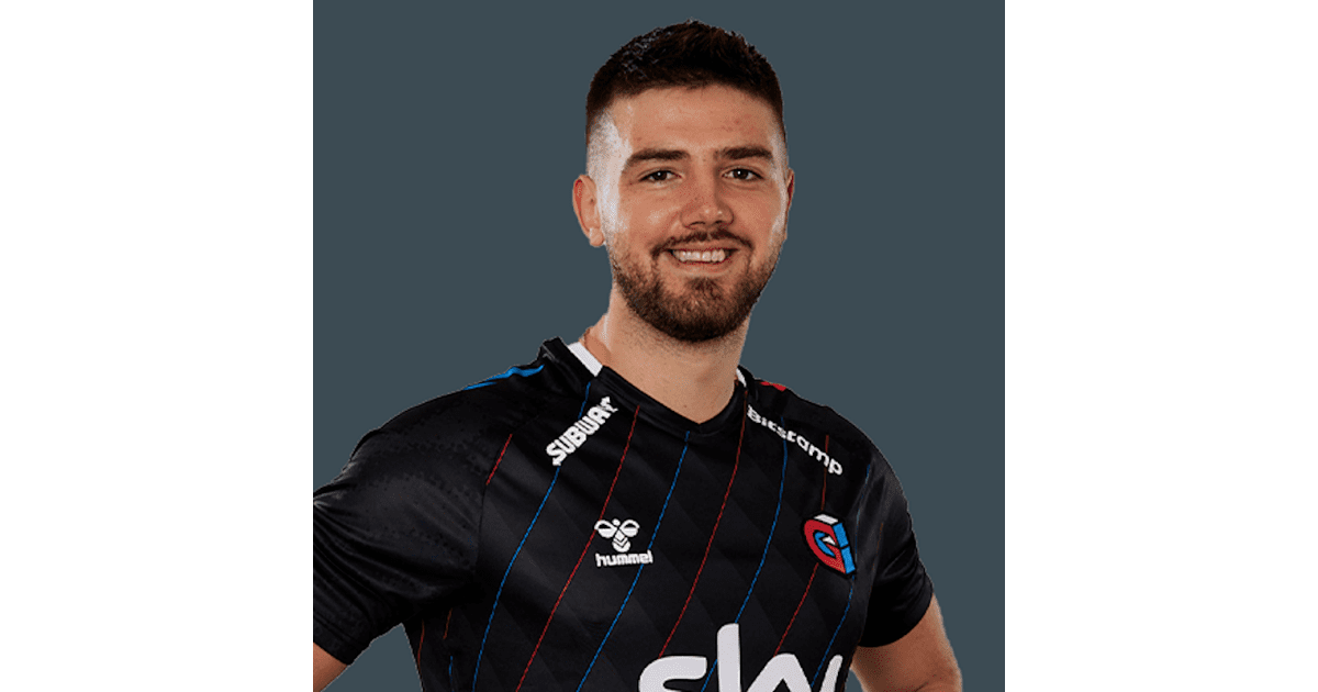 juanflatroo CS2 Settings, Crosshair, Sensitivity & Config 2024: Launch ...