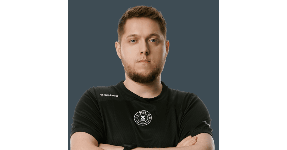 ponczek: Stats, History, Earnings and Achievements