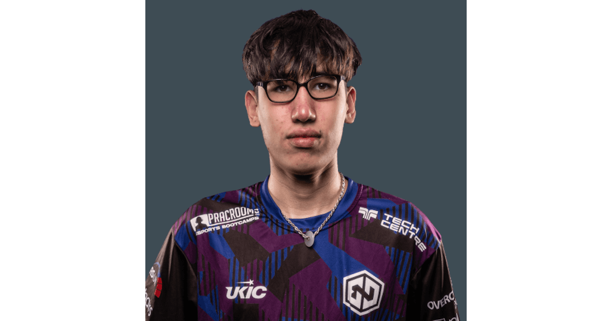 AZUWU Definições CS2, mira, sensibilidade e configuração 2024: opções ...