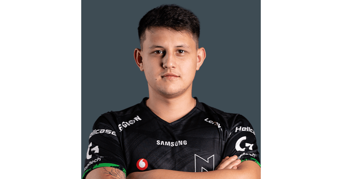 smekk-: Stats, History, Earnings and Achievements