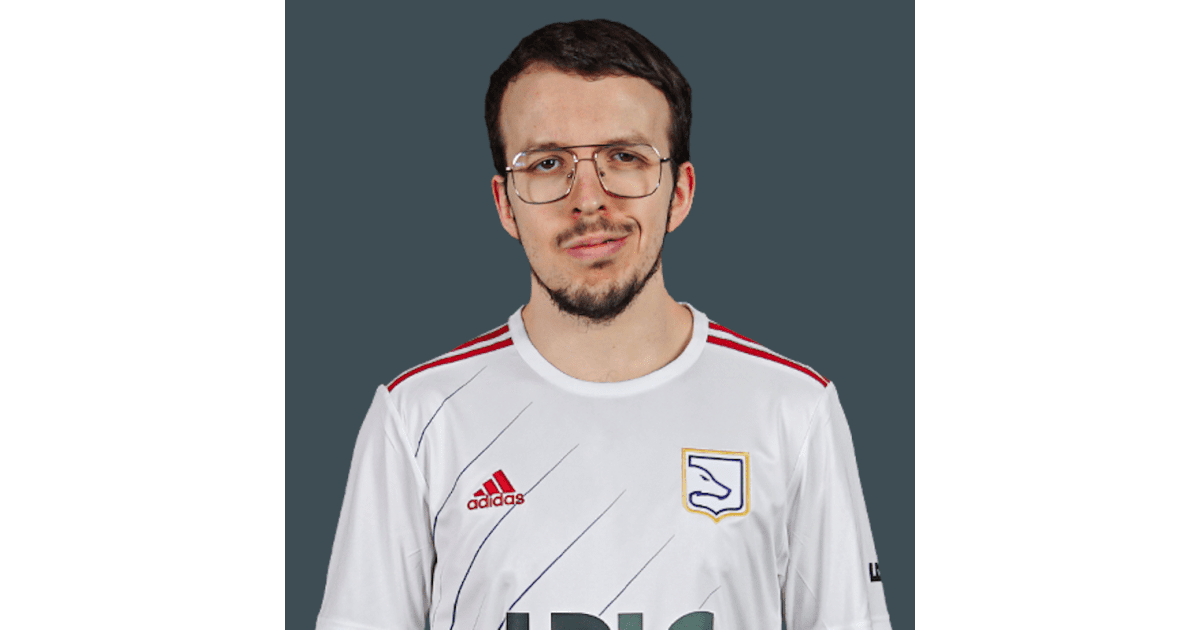 2024年AmaNEk的CS2设置、十字准星、灵敏度和配置：启动选项、视频、鼠标和硬件