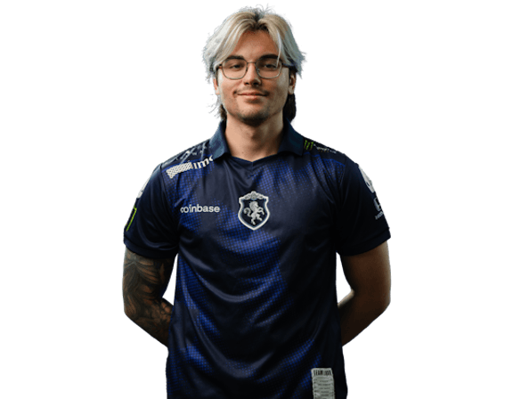 2025年jks的CS2设置、十字准星、灵敏度和配置：启动选项、视频、鼠标和硬件