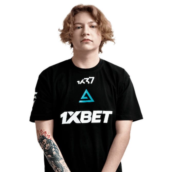 KENSI CS:GO Settings, Crosshair, Sensitivity & Config 2022: Launch ...