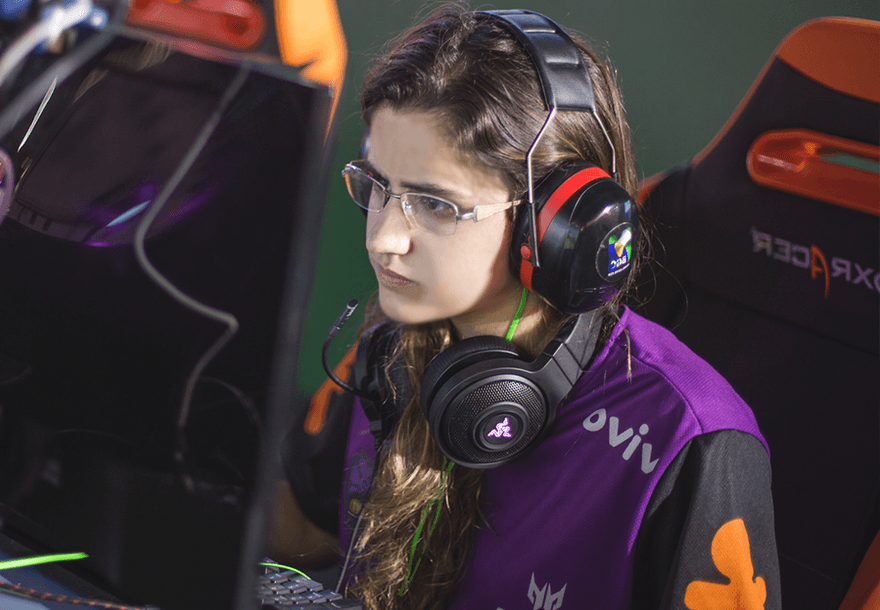 Best CS2 Female Players | Profilerr