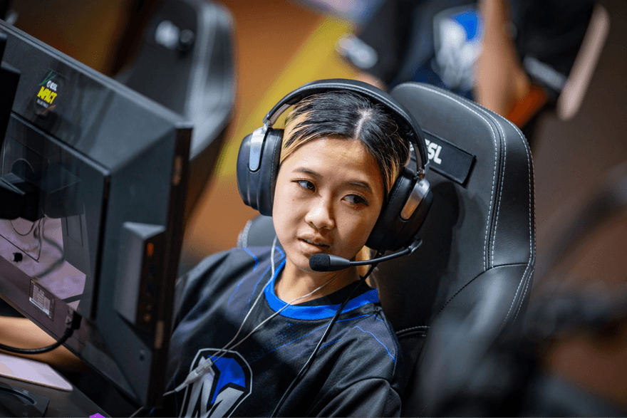 Best CS2 Female Players | Profilerr